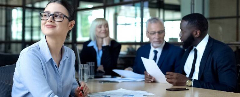 Roles en Gobierno, Riesgo y Cumplimiento: ¿Quién participa?